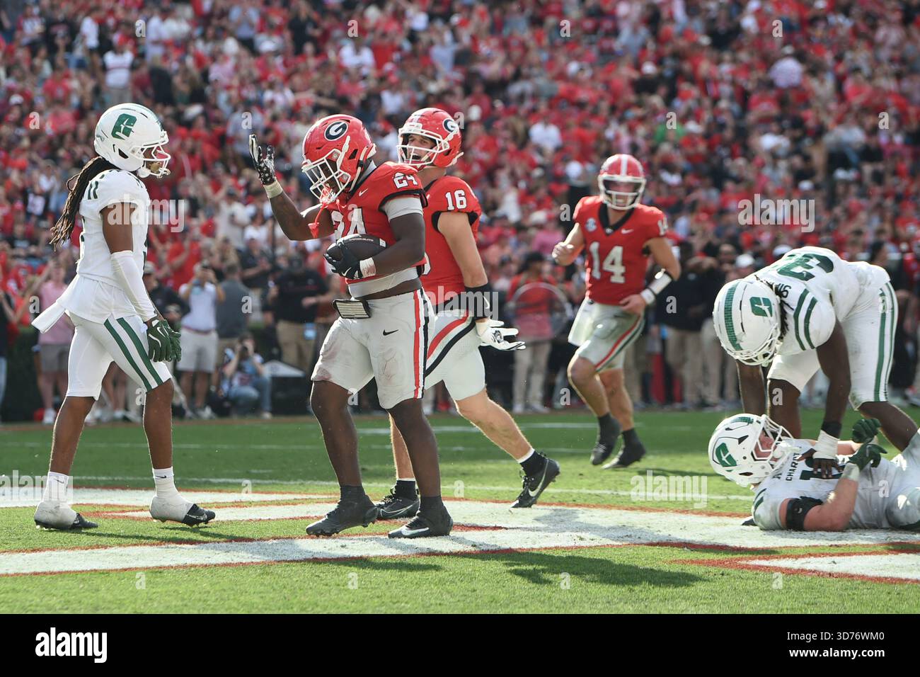 ATHENS, GA - NOVEMBER 22: Running back Bo Walker #24 of the Georgia ...