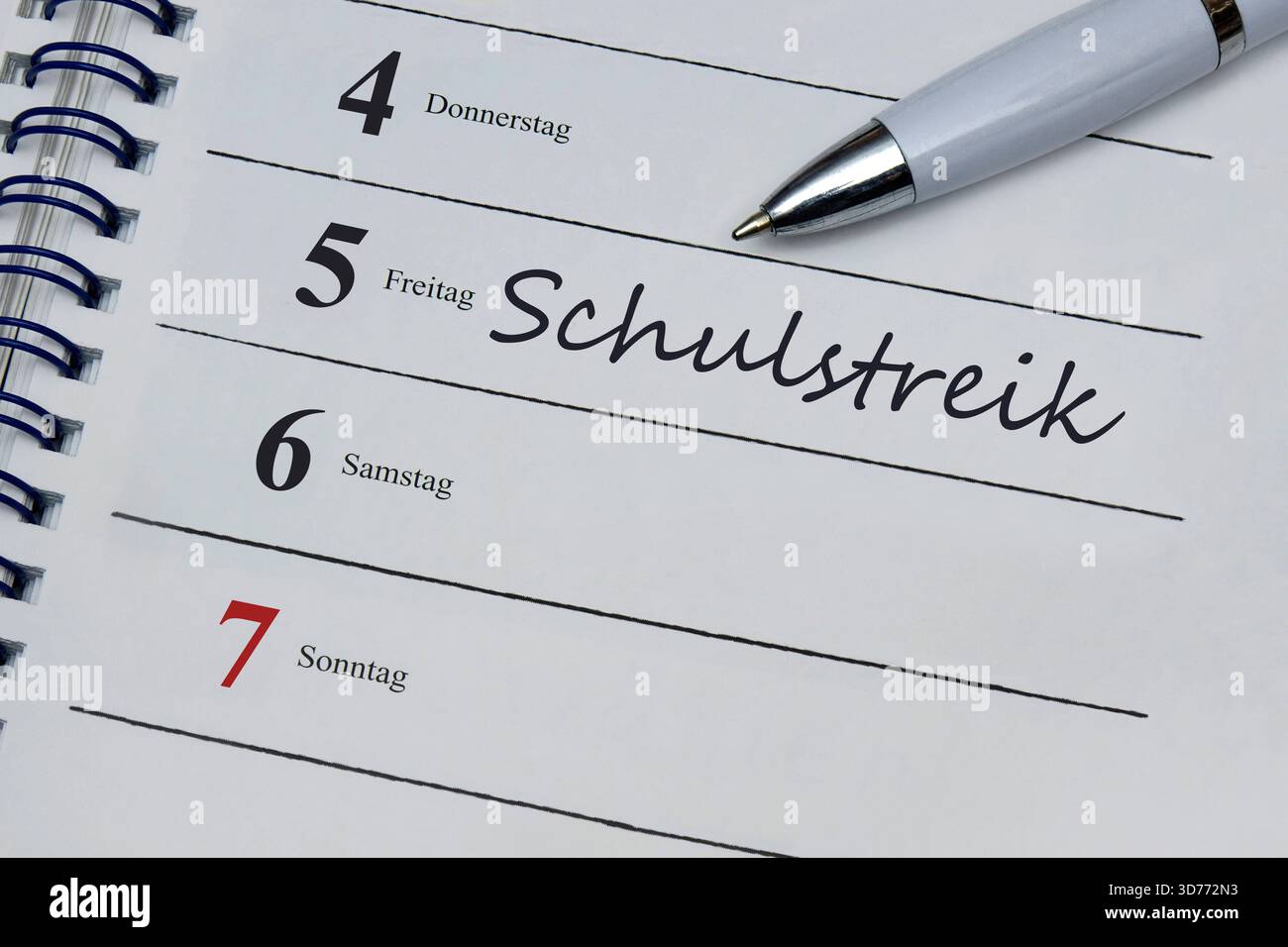 Wochenuebersicht hi-res stock photography and images - Alamy