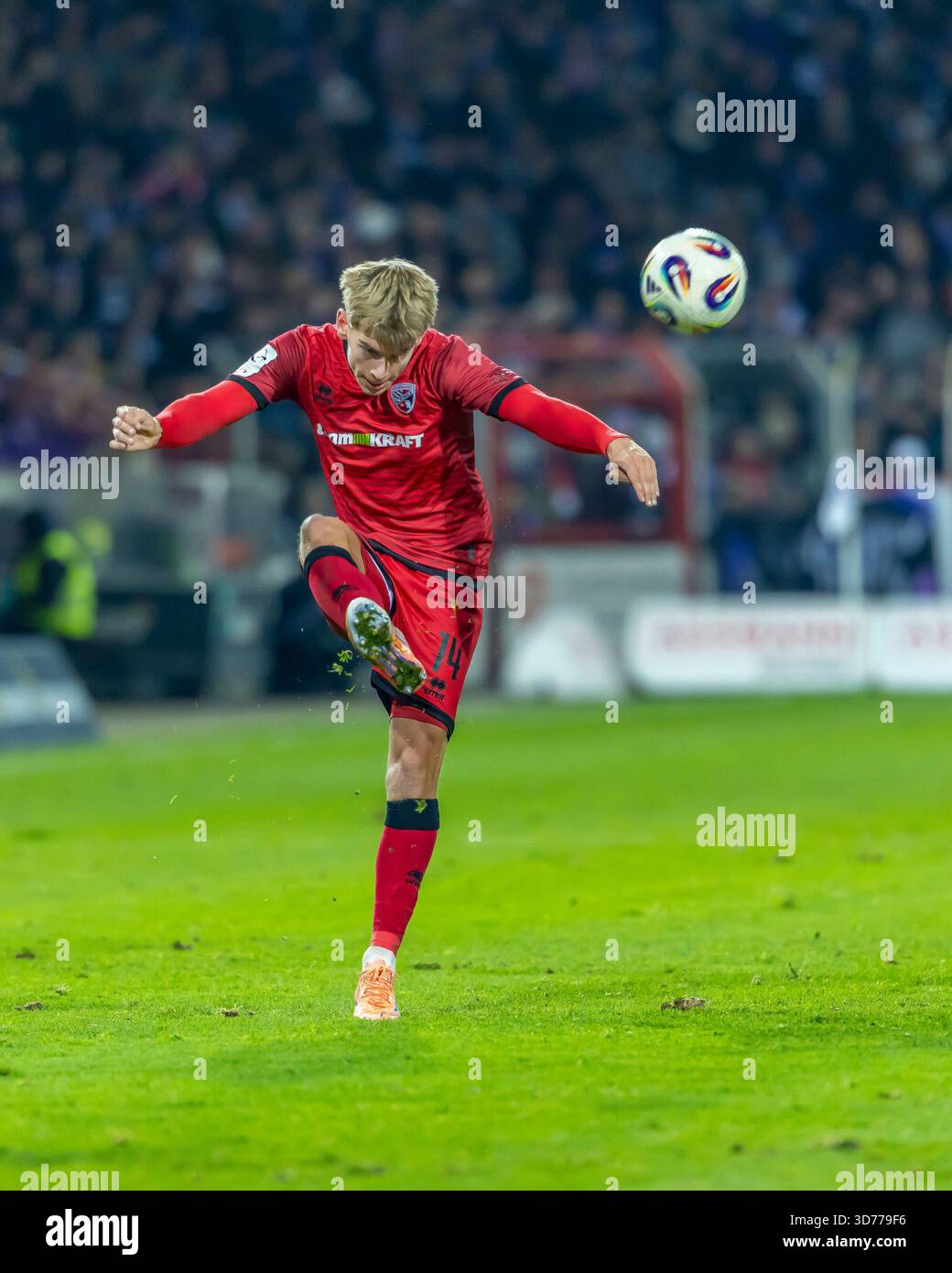 Osnabrück, Germany November 22, 2025: 3. League - 2025/2026 - VfL ...