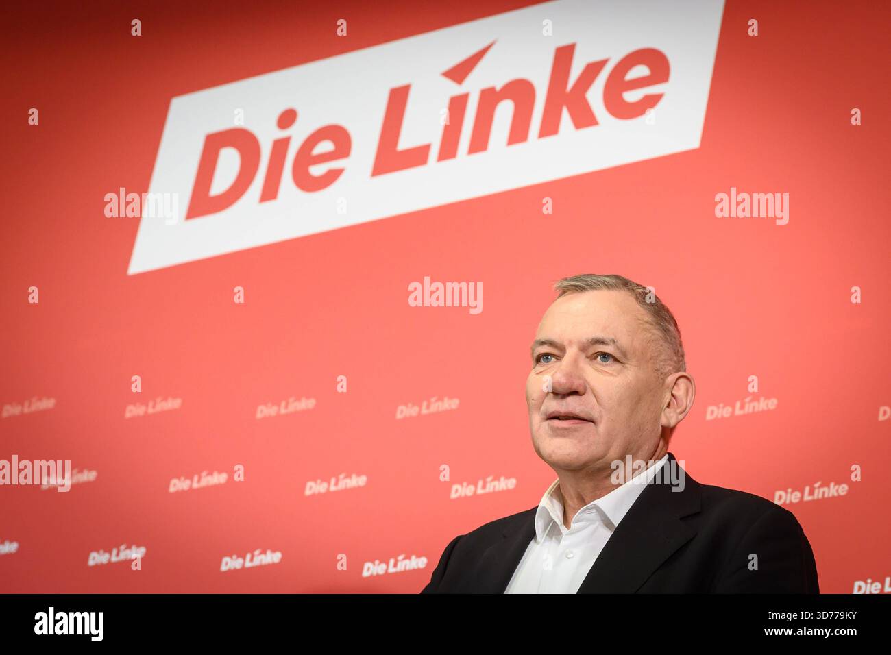 Berlin, Pressekonferenz von Die Linke mit Jan van Aken Pressekonferenz ...