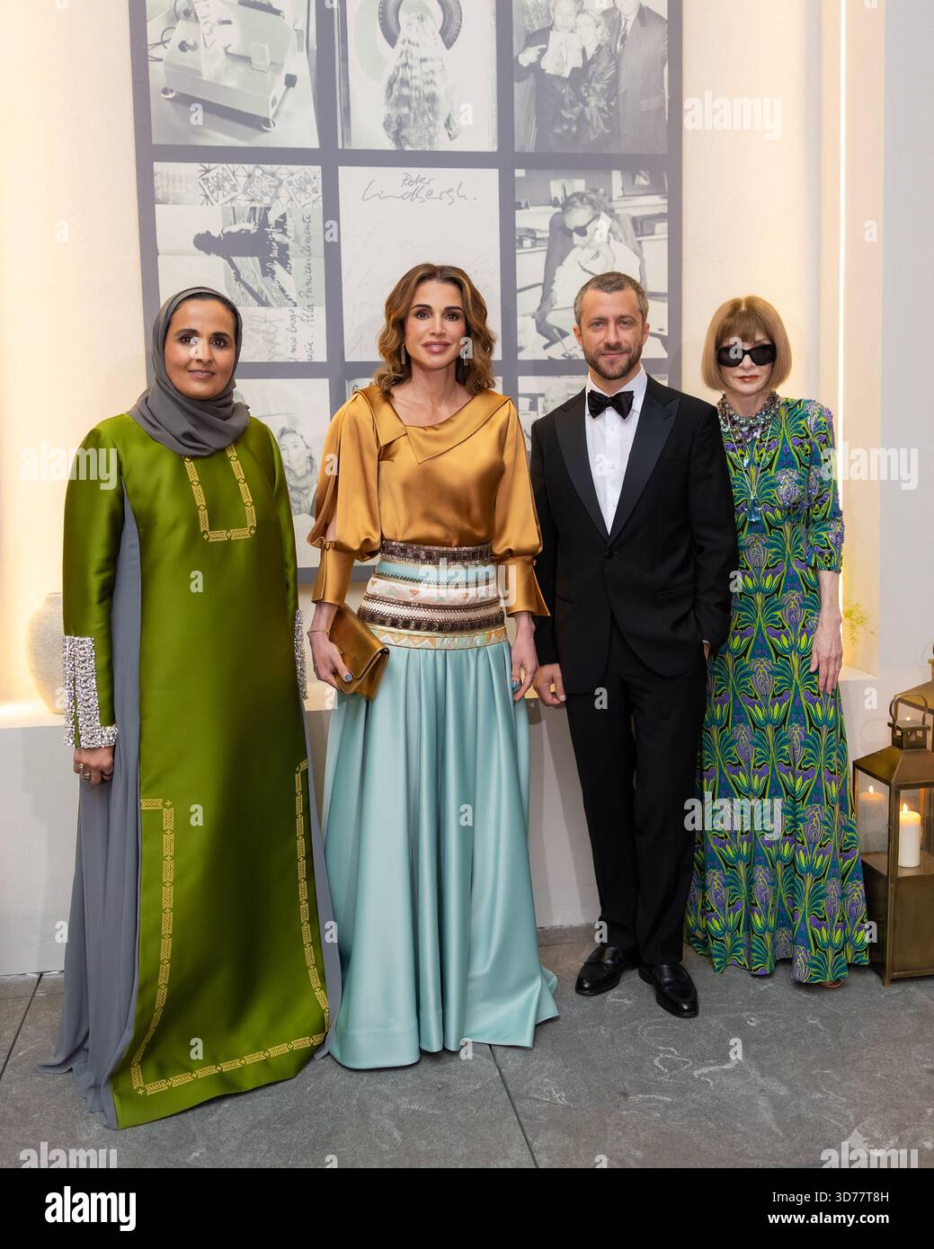 Doha, Qatar. 23rd Nov, 2025. L-R : Qatar's Princess (sister of the Emir ...