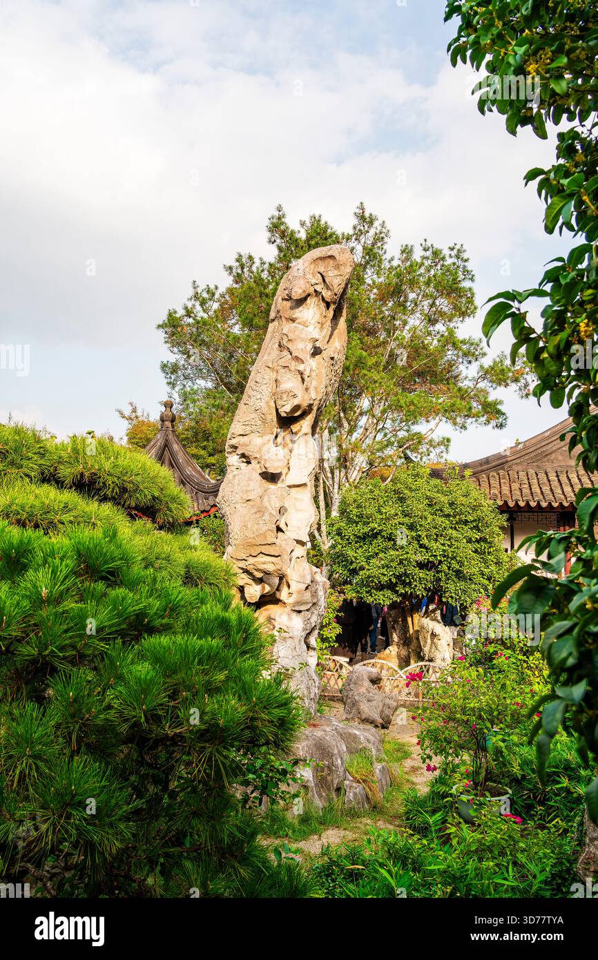 Lingering gardens hi-res stock photography and images - Alamy