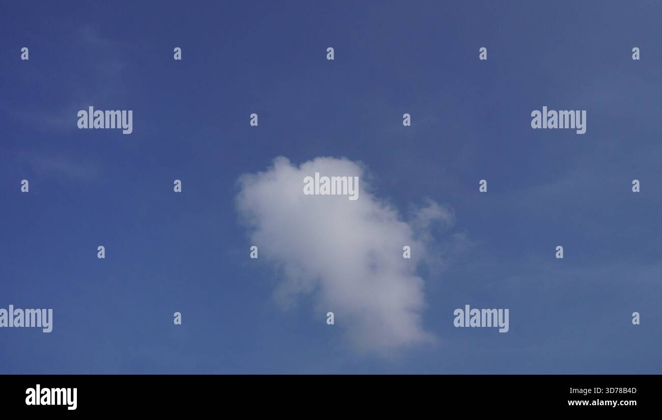 Wide open landscape sky hi-res stock photography and images - Alamy