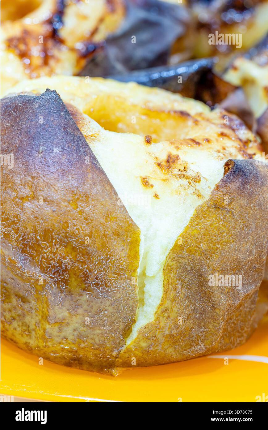 Reineta apples roasted in the airfryer Stock Photo - Alamy