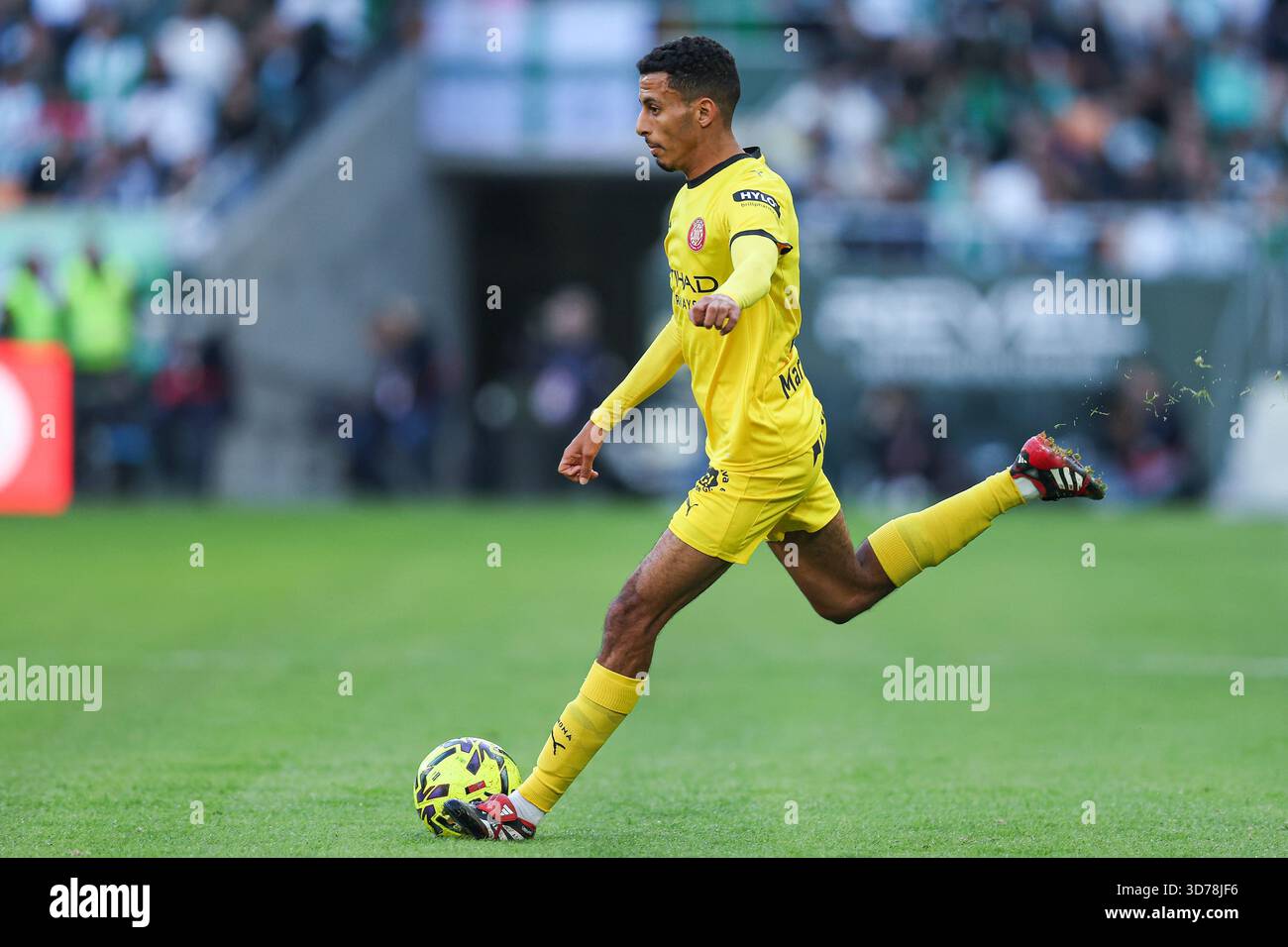 Azzedine Ounahi of Girona FC during the La Liga EA Sports match between ...