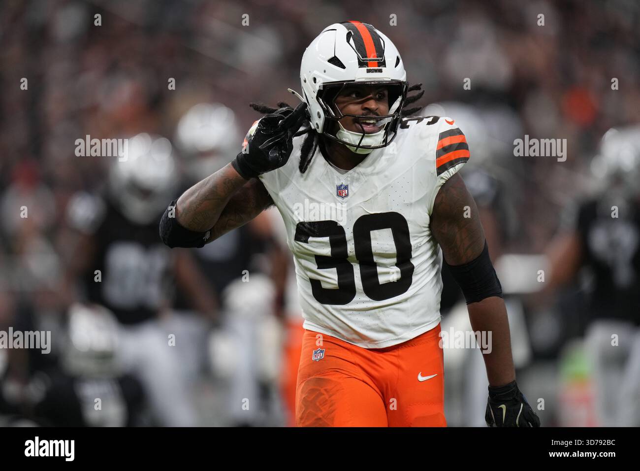 Cleveland Browns linebacker Devin Bush (30) during an NFL football game ...