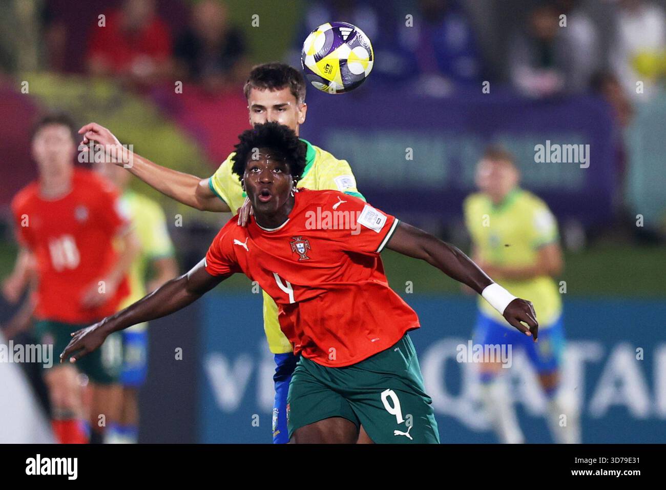 Brasil's Luccas Ramon fights for the ball against Portugal's Anisio ...