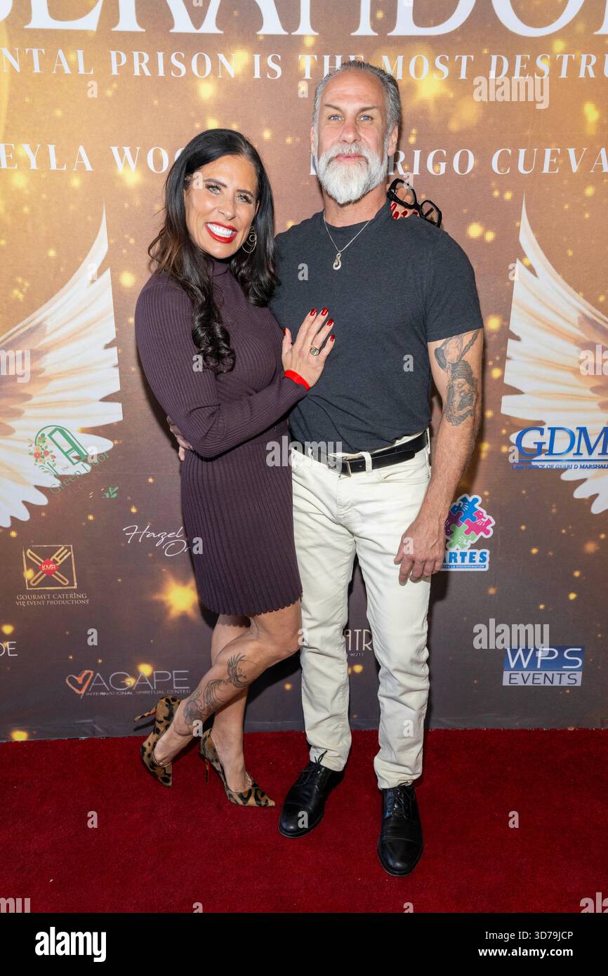 Los Angeles, USA. 23rd Nov, 2025. TV Host Rhonda Swan with husband ...