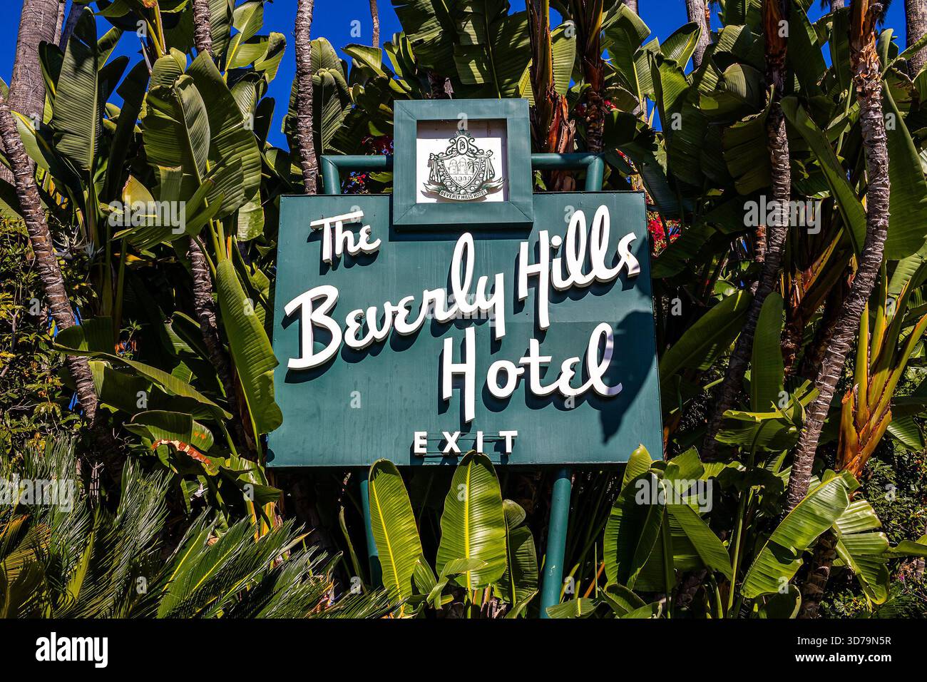 Beverly hills hotel exit sign hi-res stock photography and images - Alamy