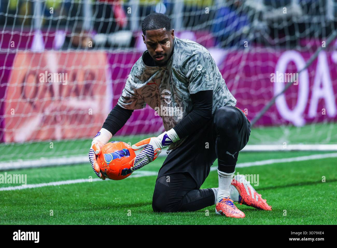 Mike Maignan of AC Milan seen during Serie A 2025/26 football match ...
