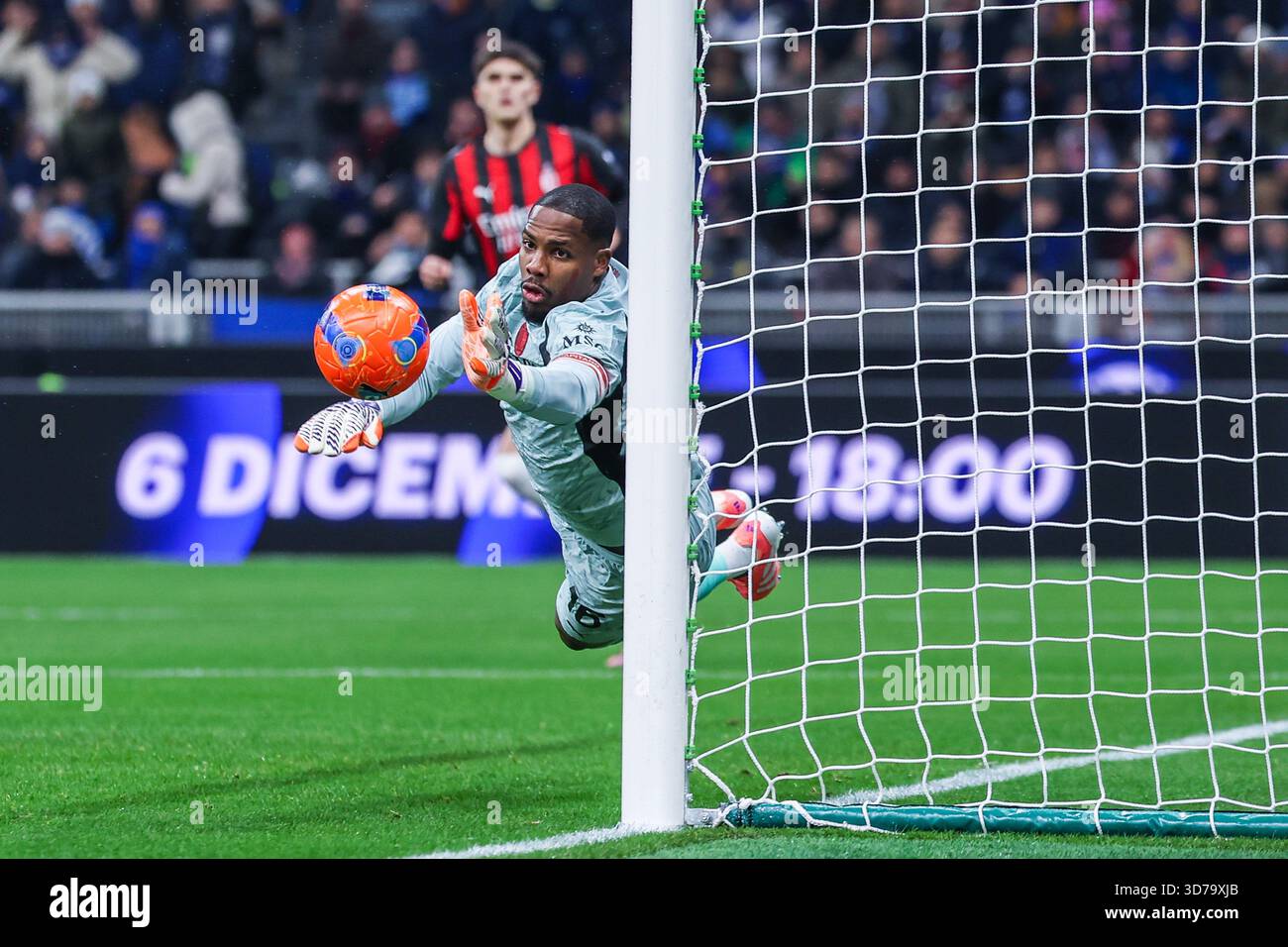 Mike Maignan of AC Milan seen in action during Serie A 2025/26 football ...