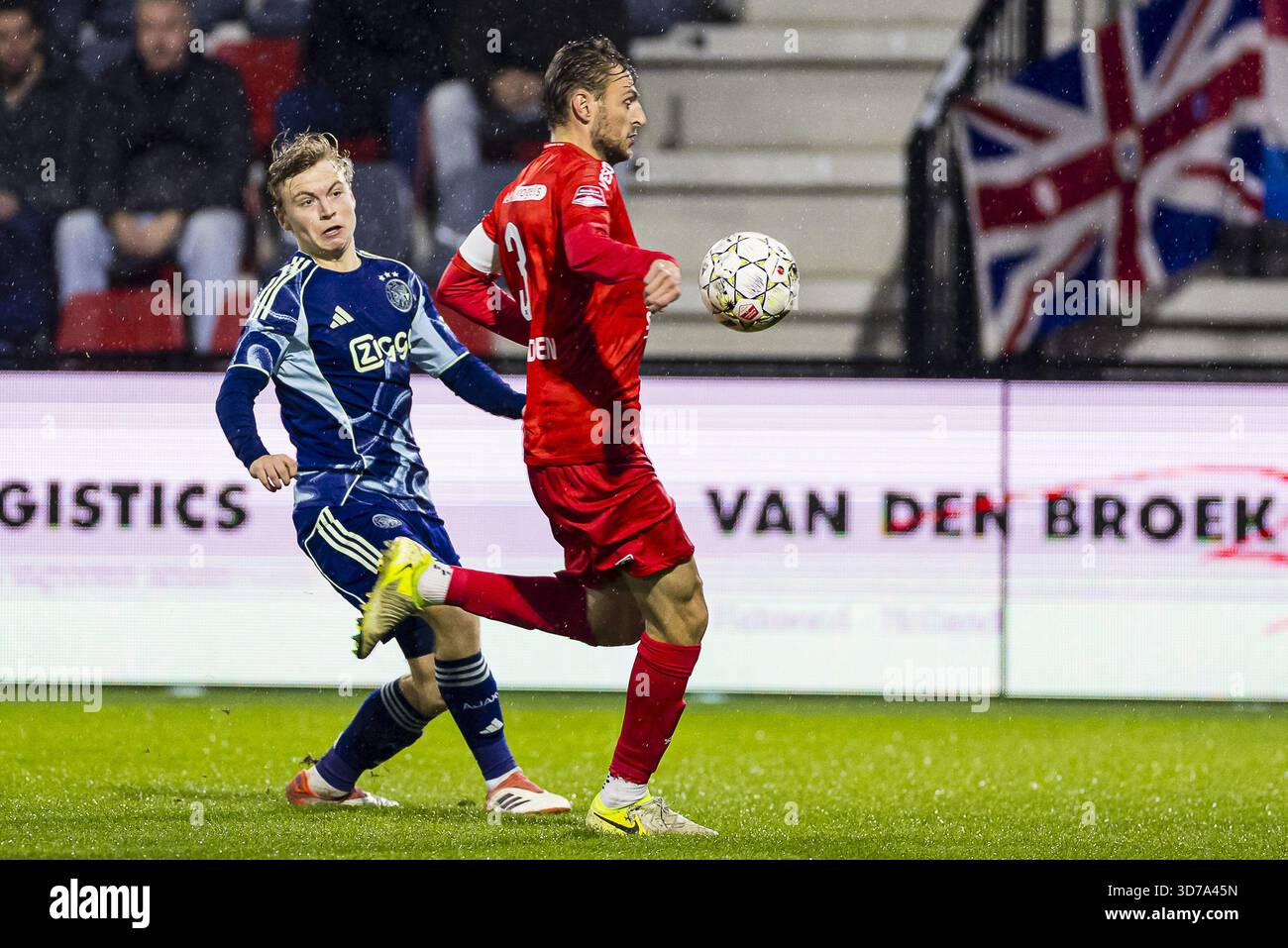 HELMOND , 24-11-2025 , GS Staalwerken stadium , season 2025 / 2026 ...
