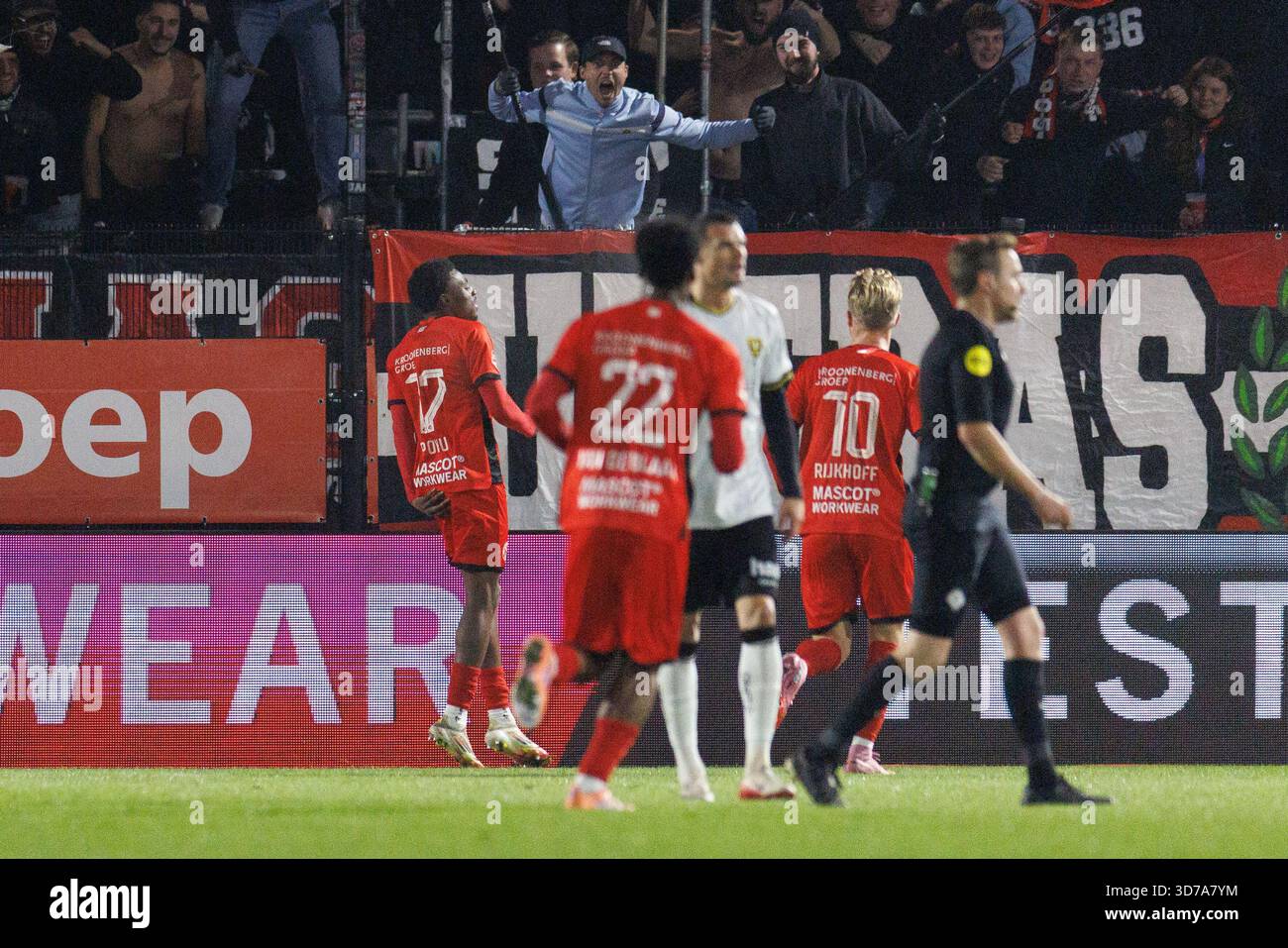 ALMERE , 24-11-2025 , Yanmar stadium , season 2025 / 2026 , Dutch ...