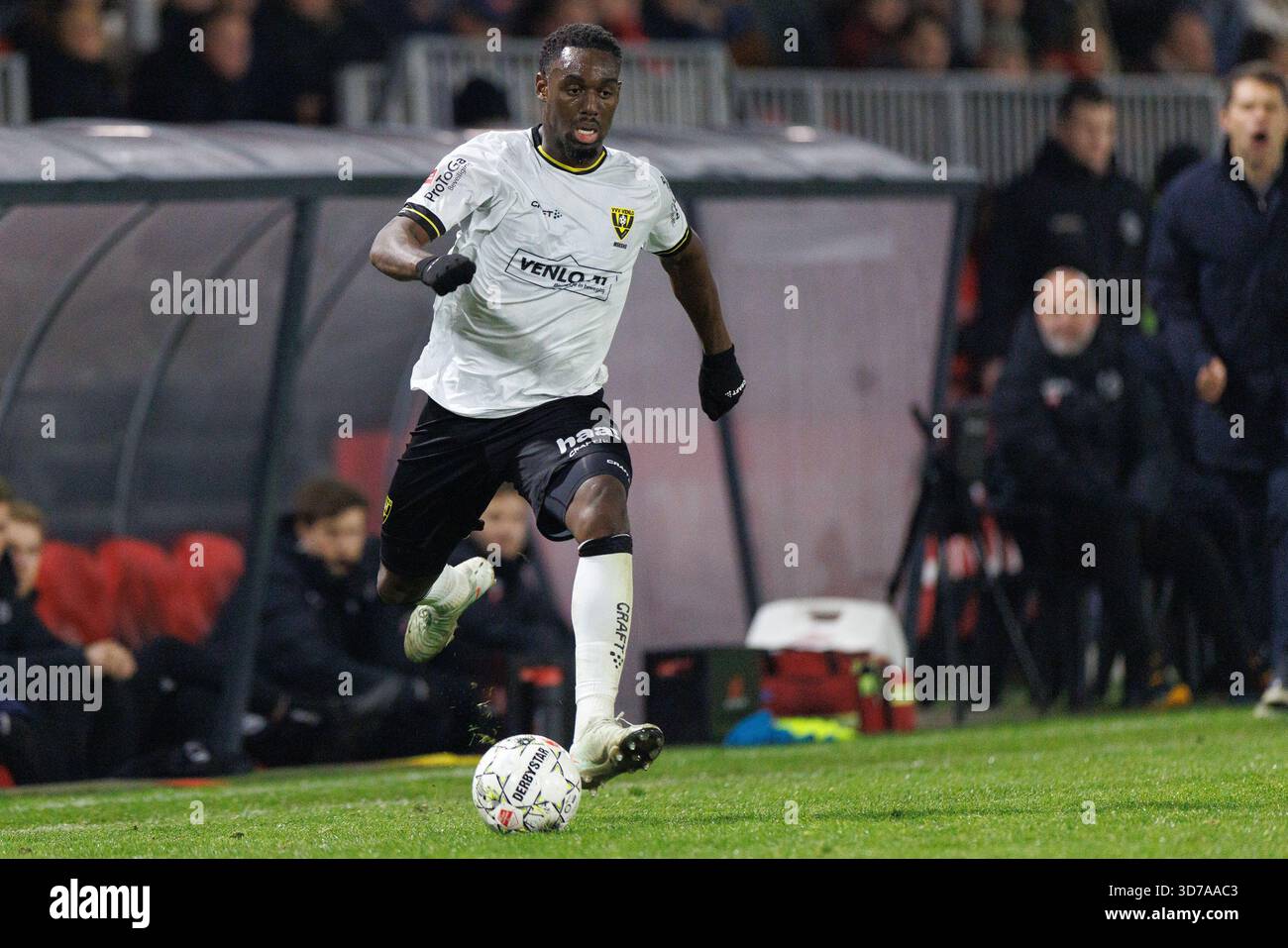 ALMERE , 24-11-2025 , Yanmar stadium , season 2025 / 2026 , Dutch ...