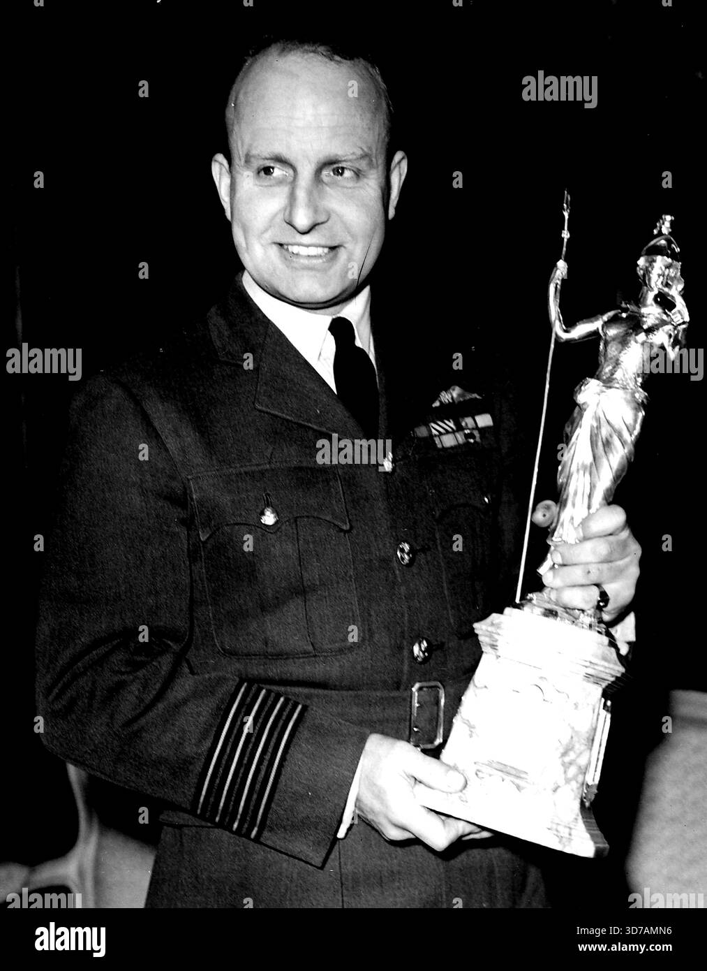 Britannia Trophy For World's Fastest Flier -- World's fastest flier ...