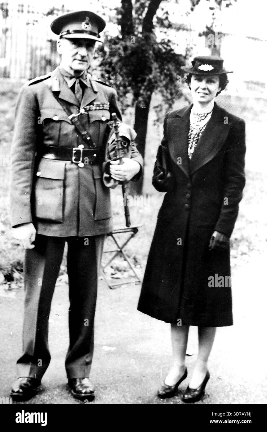 First Picture of General And Lady Dill After Secret Marriage - The ...