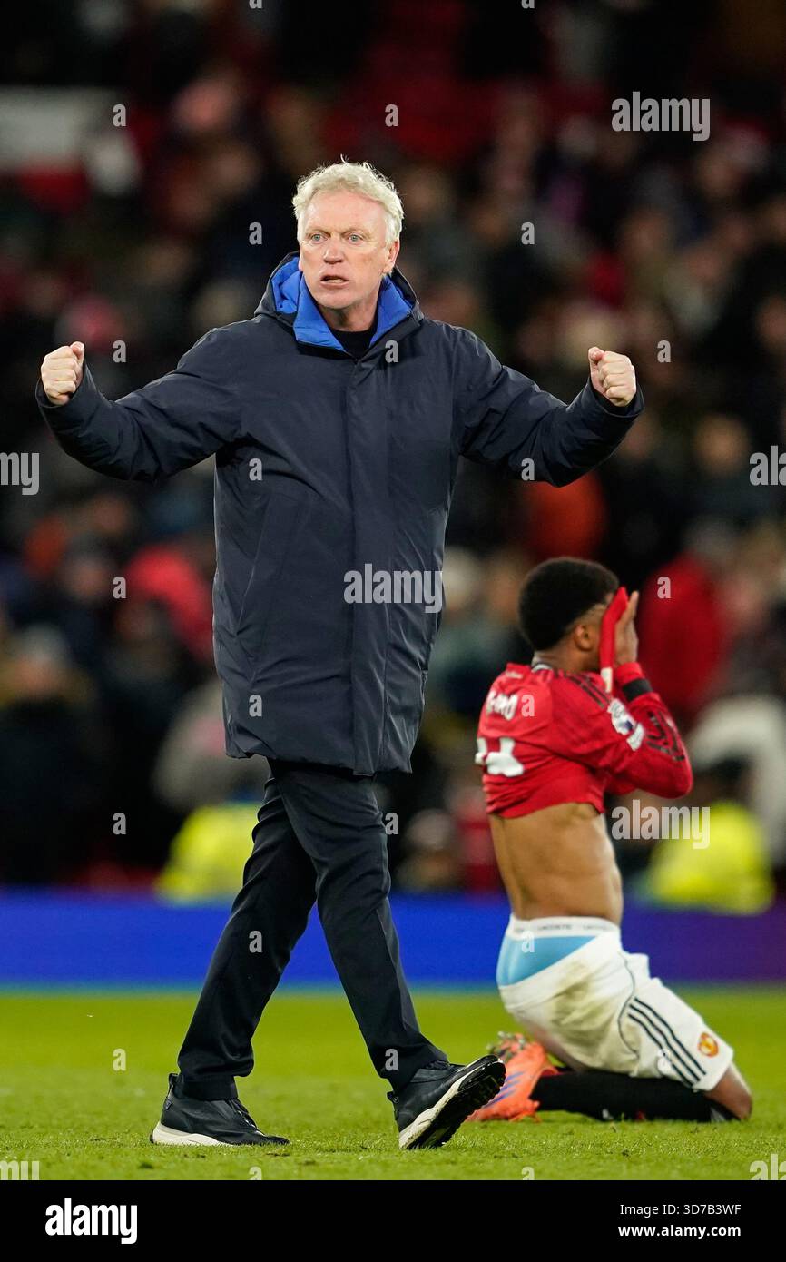 Everton's head coach David Moyes celebrates after the English Premier ...