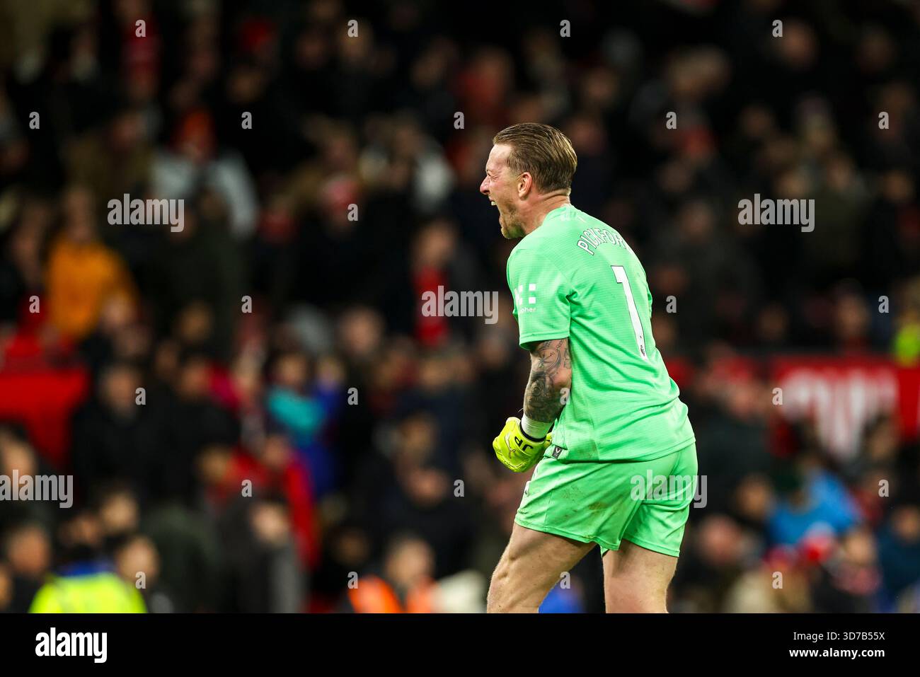 Everton goalkeeper Jordan Pickford (1) celebrates winning during the ...