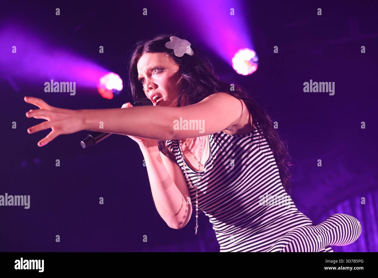 London, UK. November 24, 2025. British singer/songwriter Alessi Rose ...
