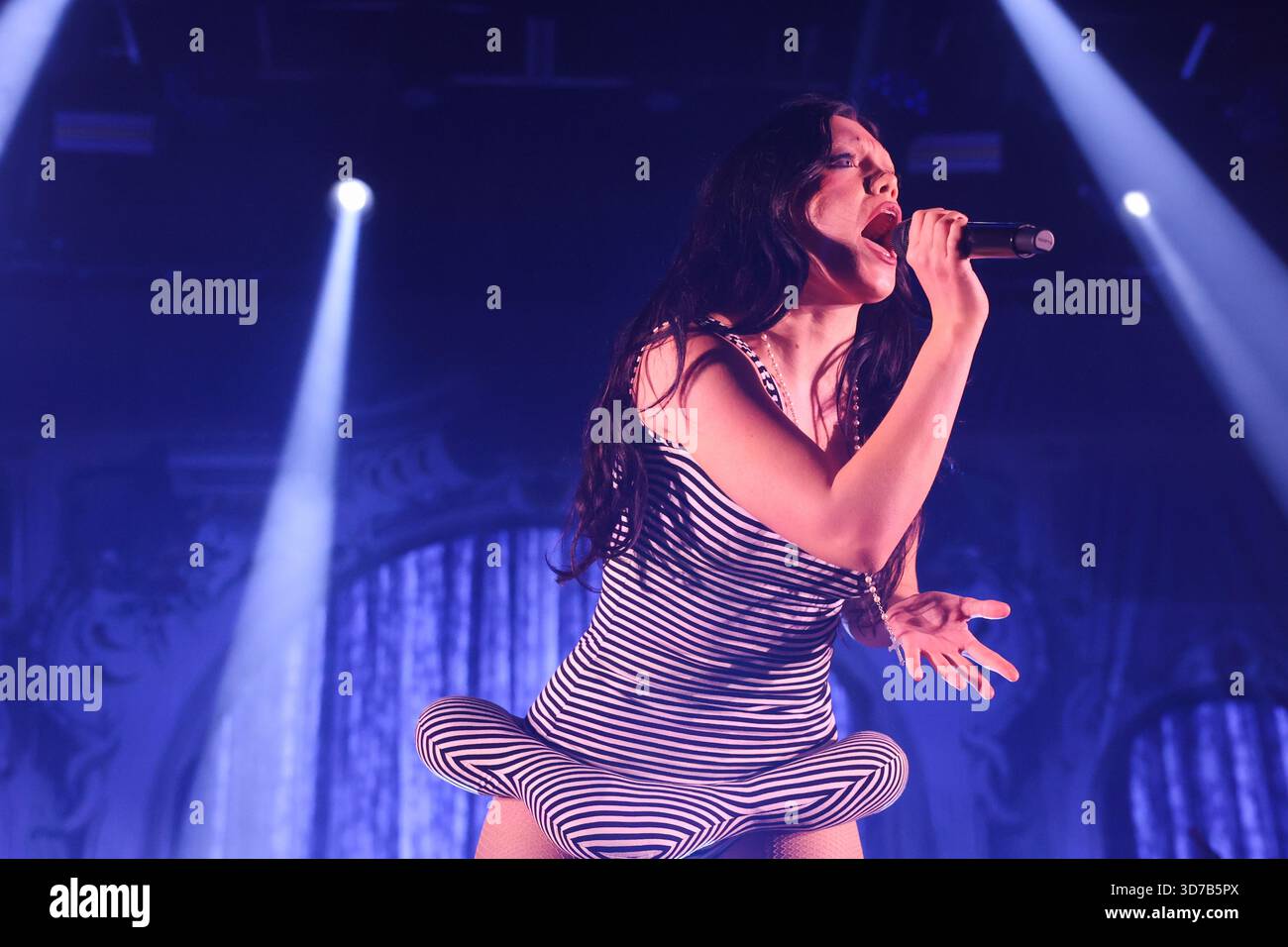 London, UK. November 24, 2025. British singer/songwriter Alessi Rose ...