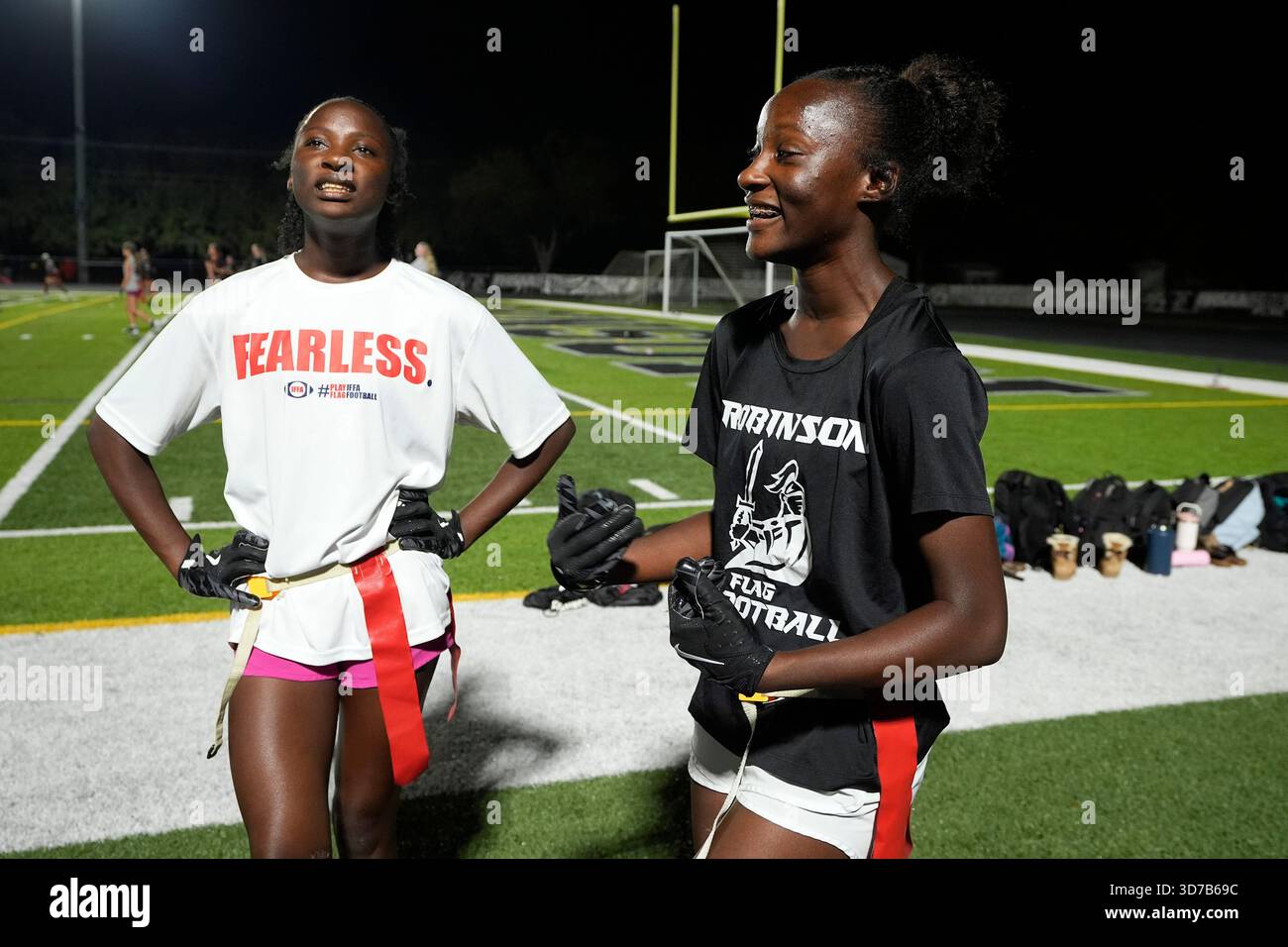 Taylor, left, and Alicia Jones, twin sisters who play on the Robinson ...