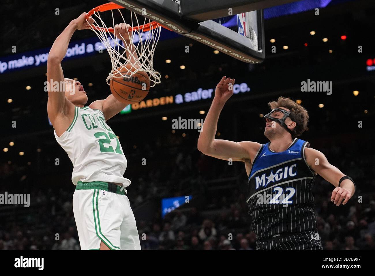 Boston Celtics guard Jordan Walsh (27) dunks against Orlando Magic ...