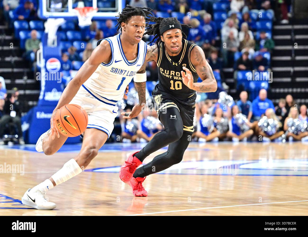 ST. LOUIS, MO - NOVEMBER 21: Saint Louis guard Quentin Jones (1) drives ...