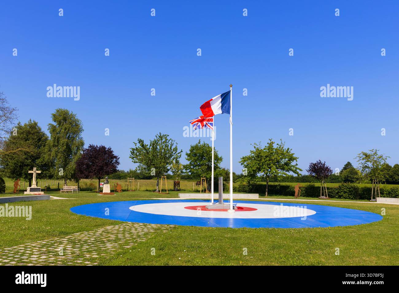 Bust of lieutenant colonel Terence Otway (1914-2006), commander of the ...