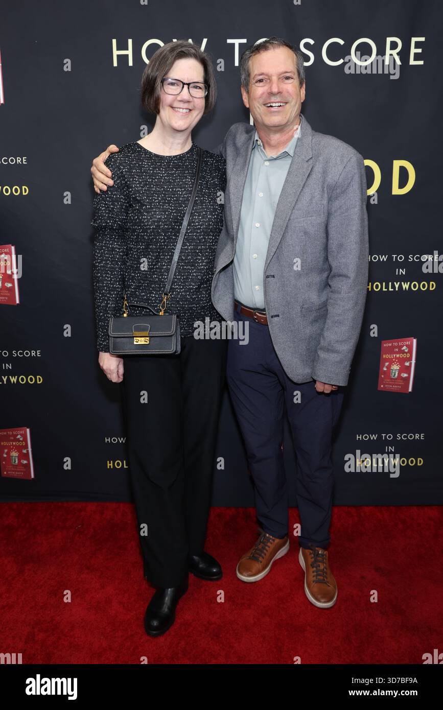 Beverly Hills, California, USA. 23rd November, 2025. Susan Abrams and ...