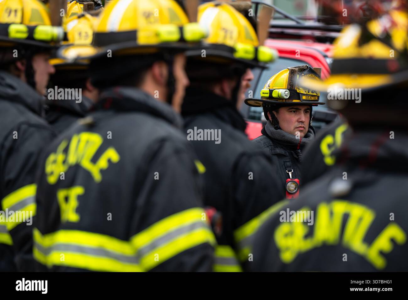 Seattle, USA. 24th Nov, 2025. Seattle Fire Department live fire ...