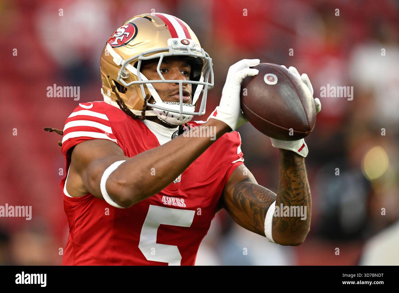 San Francisco 49ers wide receiver Demarcus Robinson warms up before an ...