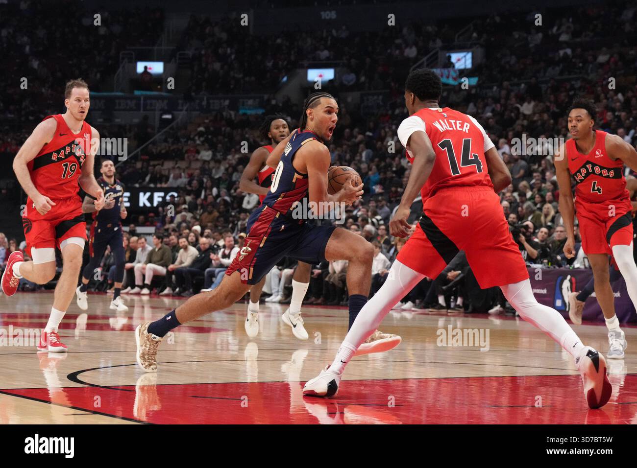 Cleveland Cavaliers guard Jaylon Tyson drives to the net on Toronto ...