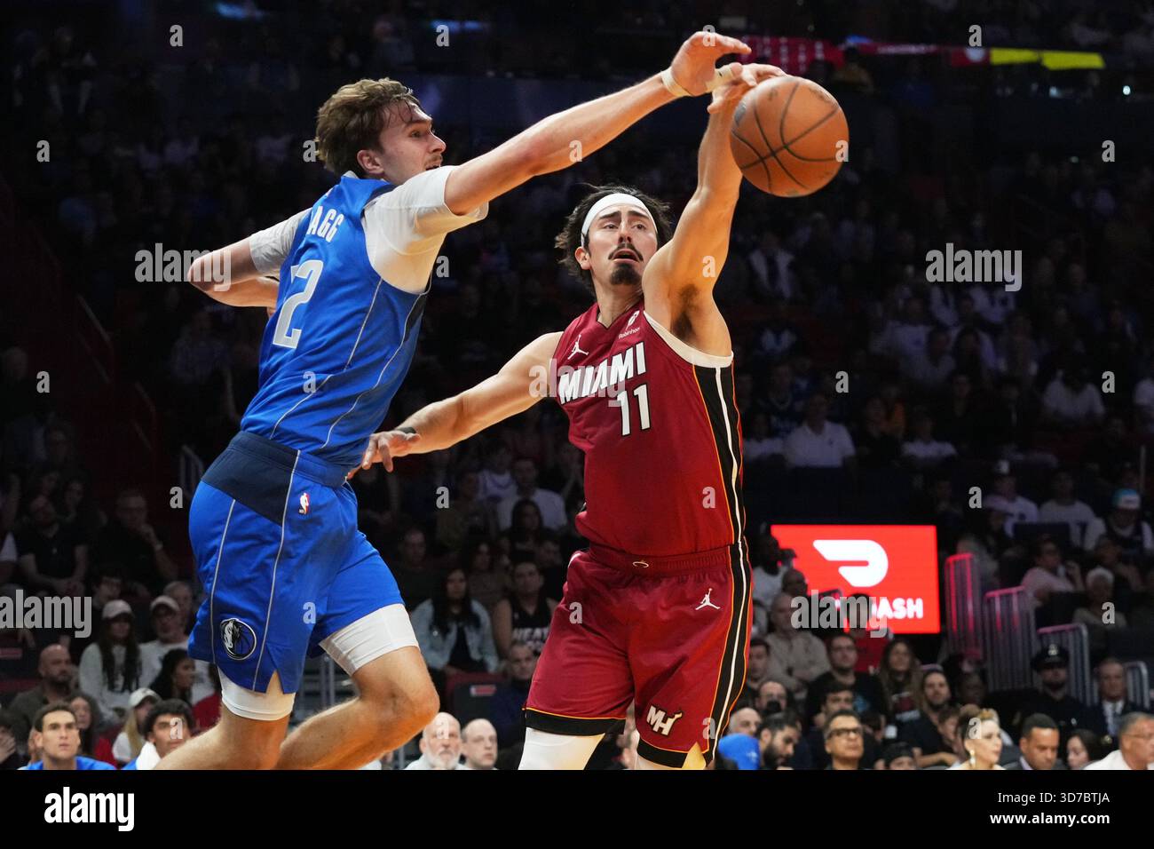 Miami Heat forward Jaime Jaquez Jr. (11) blocks a pass to Dallas ...