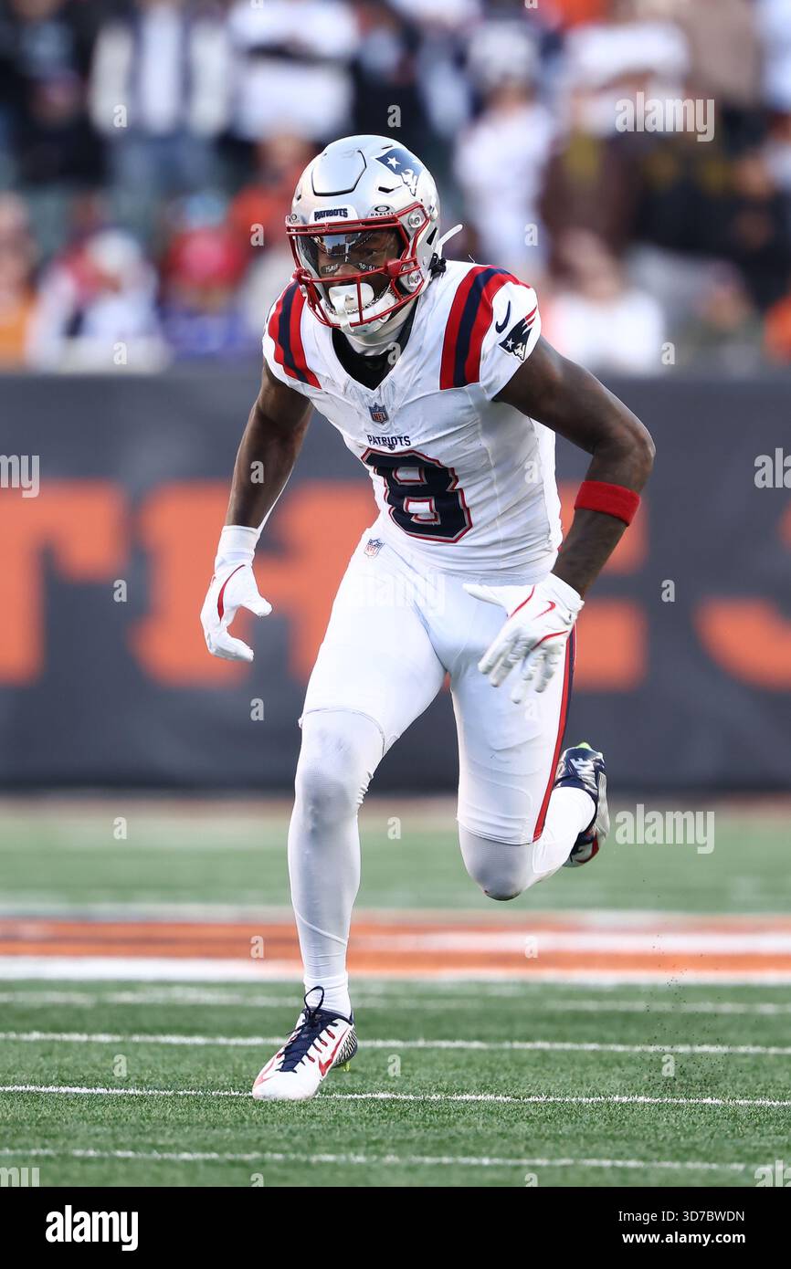 New England Patriots wide receiver Stefon Diggs (8) runs his receiving ...