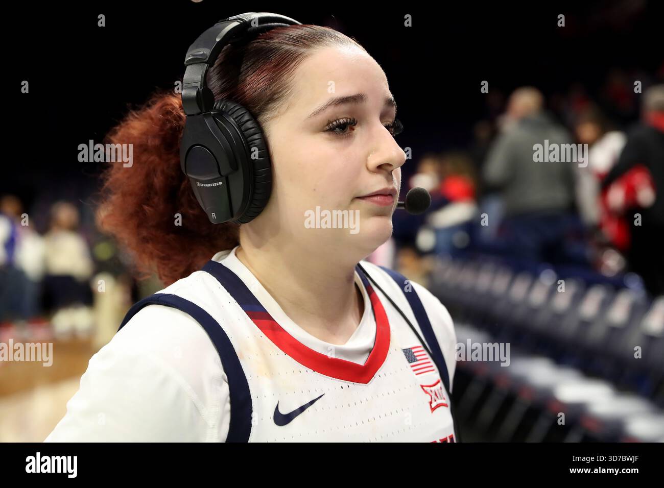 TUCSON, AZ - NOVEMBER 21: Arizona Wildcats guard Mickayla Perdue (0 ...