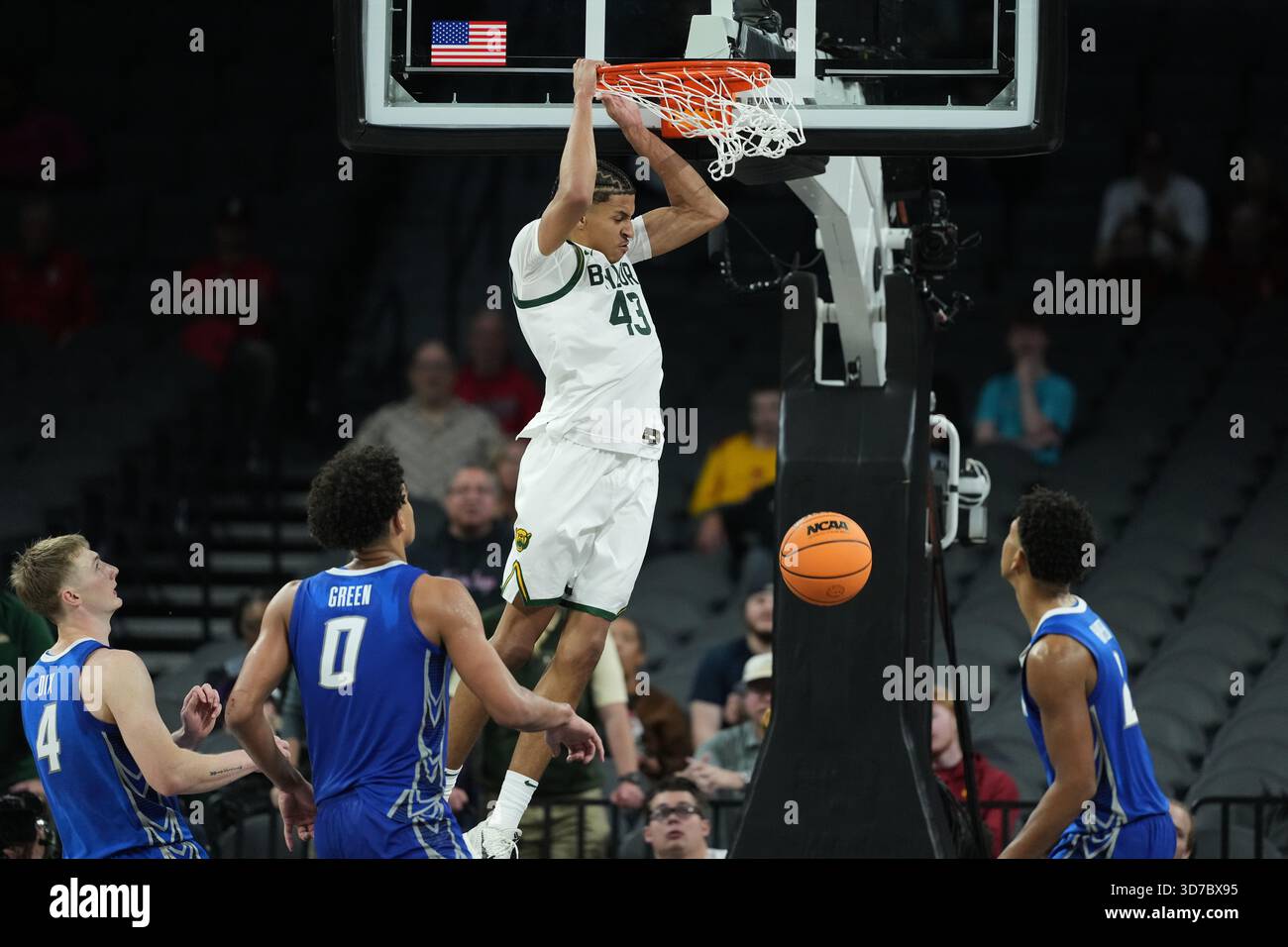 Baylor guard Cameron Carr (43) scores against the Creighton during the ...