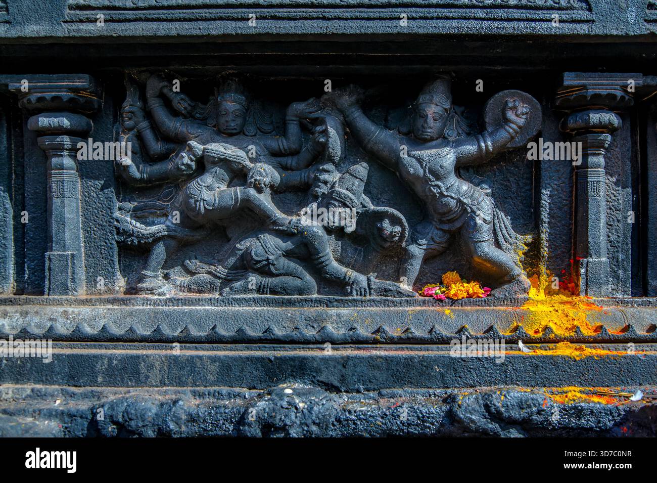 08 21 2009 Mahisasur Mardini Kali at Brihadisvara Temple, 11th century ...