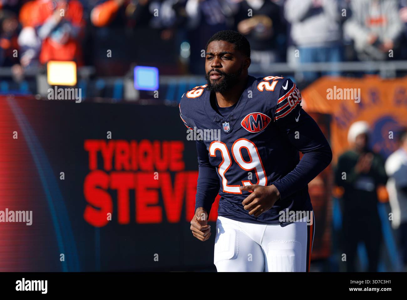 Chicago Bears cornerback Tyrique Stevenson (29) runs onto the field ...