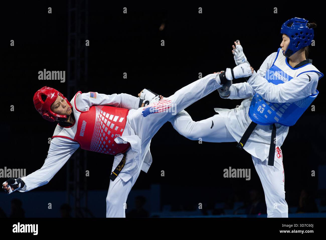 Faith Dillon from USA (Red) and Luo Zongshi from China (Blue) seen in ...