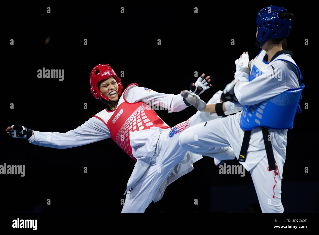 Faith Dillon from USA (Red) and Luo Zongshi from China (Blue) seen in ...