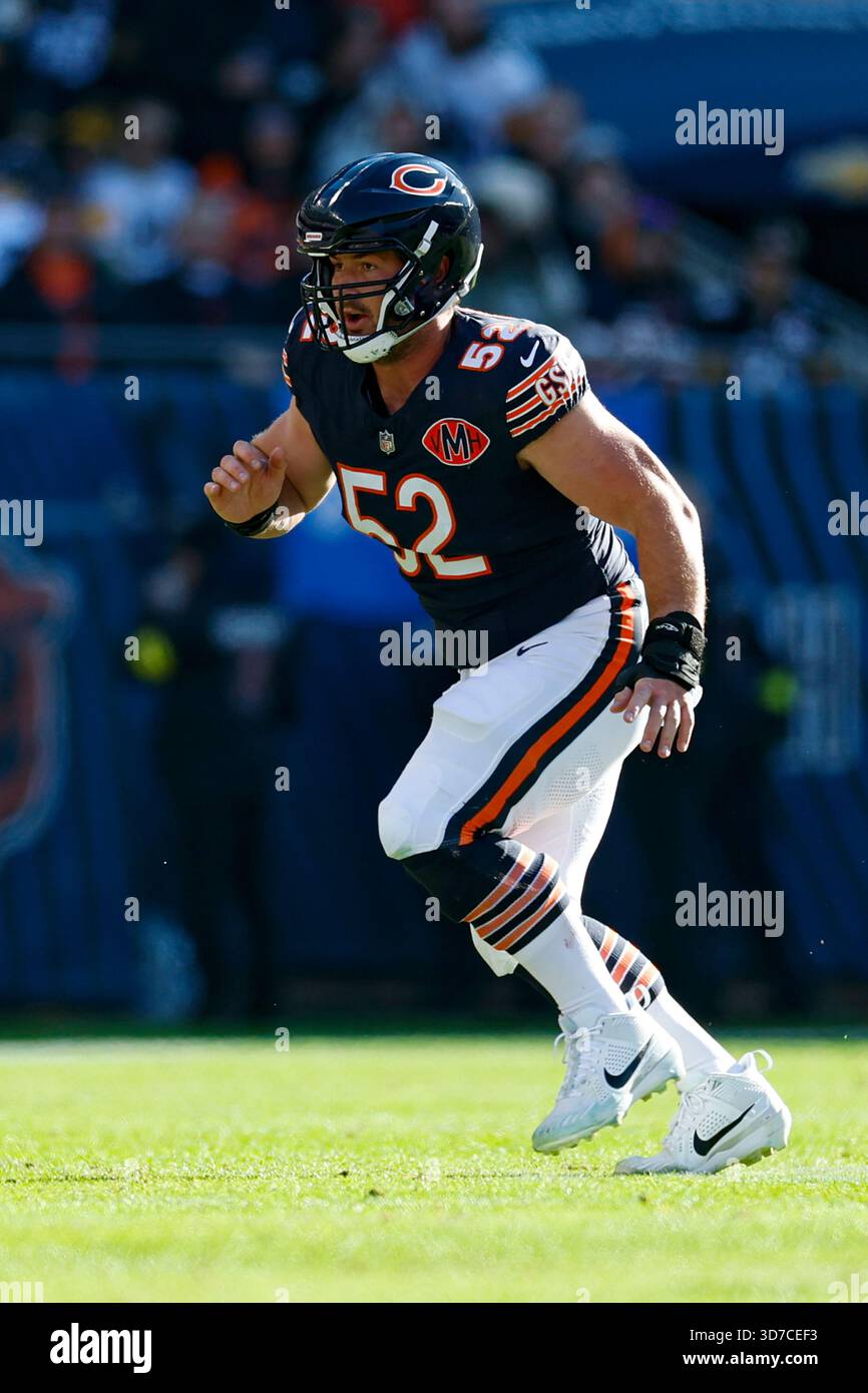 Chicago Bears center Drew Dalman (52) runs on the field during the ...