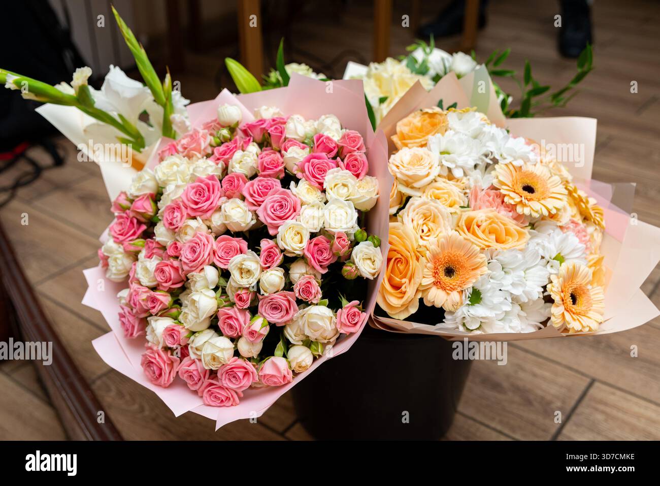 Vibrant floral display perfect weddings hi-res stock photography and ...