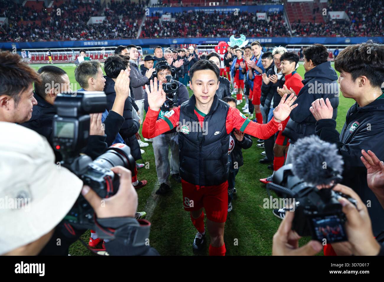 Henan Jiuzu Dukang Football Club 1-1 draw Yunnan Yukun Football Club at ...
