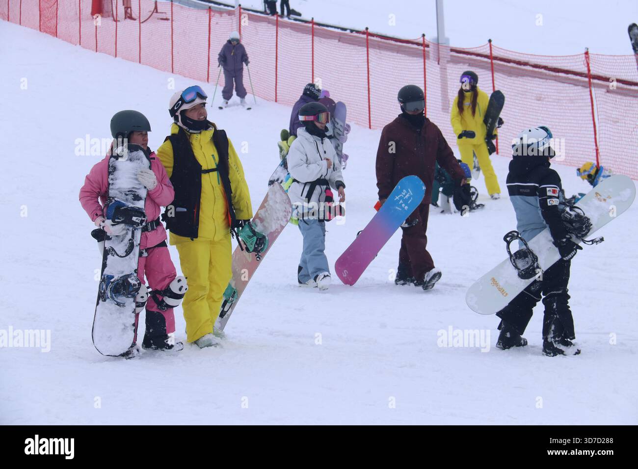Tourists enjoy skiing in Altay City, northwest China's Xinjiang Uygur ...