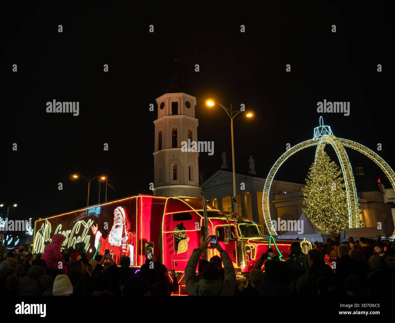 Coca cola christmas installation hi-res stock photography and images ...