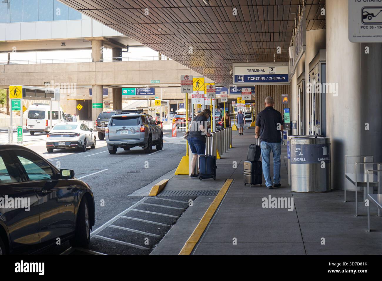 Terminal 3 departures area at Sky Harbor International Airport with ...