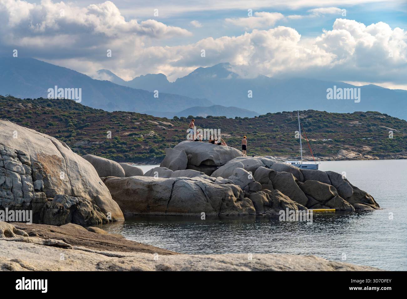 Plage du rocher Felsen am Strand Plage du rocher am Punta di Spanu bei ...
