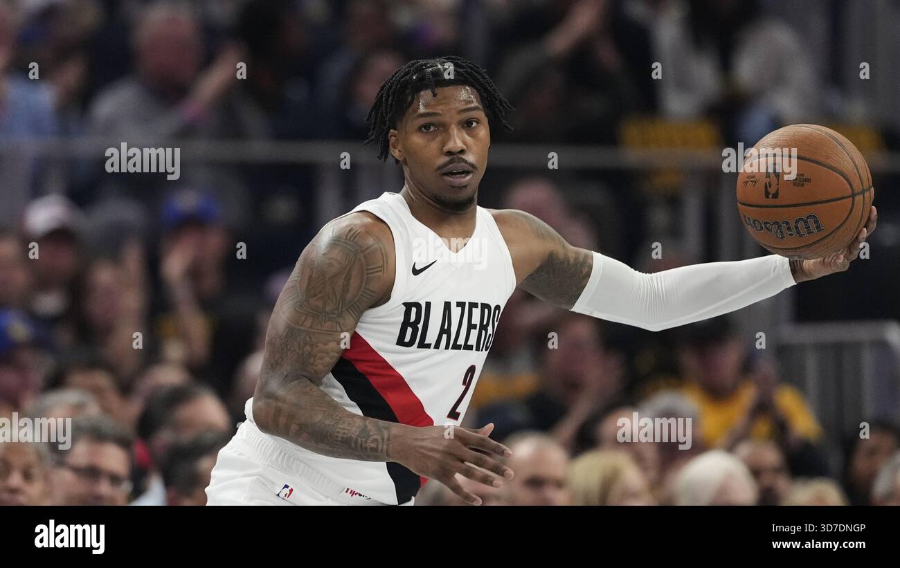 Portland Trail Blazers guard Caleb Love (2) moves the ball during the ...