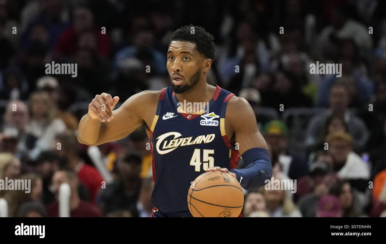 Cleveland Cavaliers guard Donovan Mitchell (45) in the second half of ...