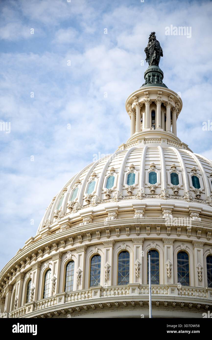WASHINGTON DC — The bronze Statue of Freedom, designed by Thomas ...